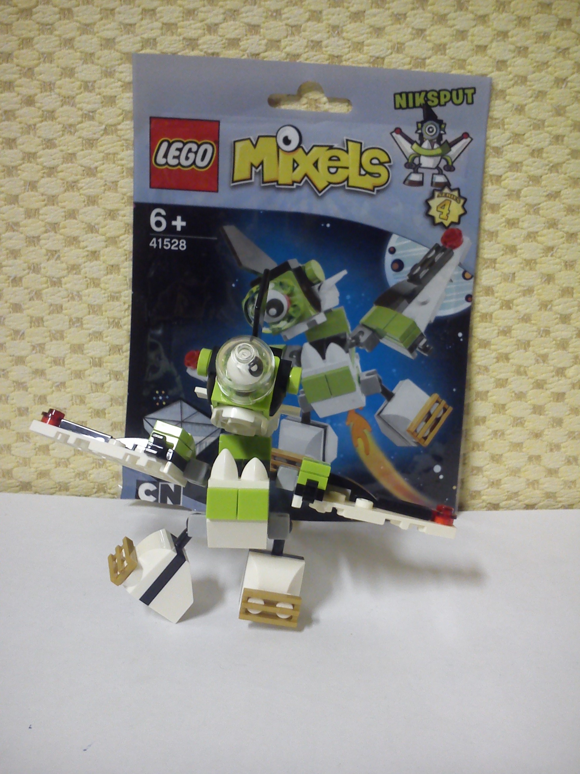 TripleClicks.com: LEGO Mixels Series 4 41528 Niksput